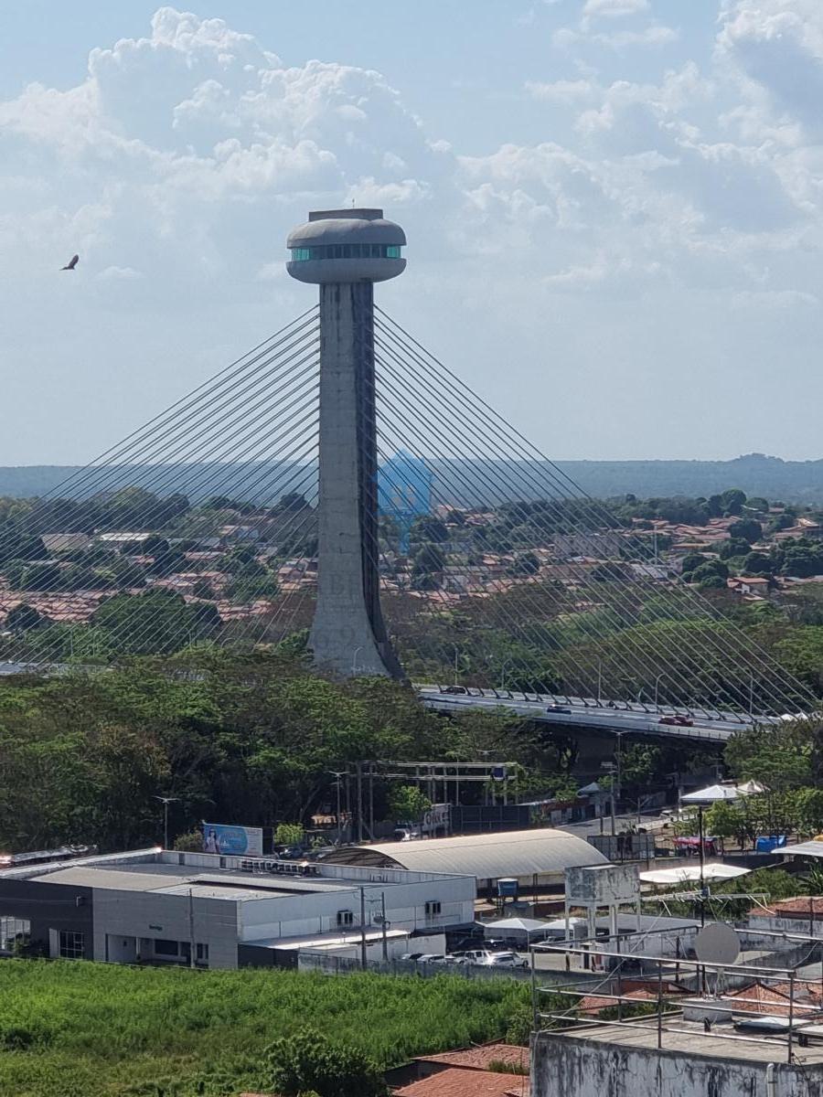 Edifício Vivaldi apartamento com 100m2 com 3 quartos, 1 suíte, DCE e varanda